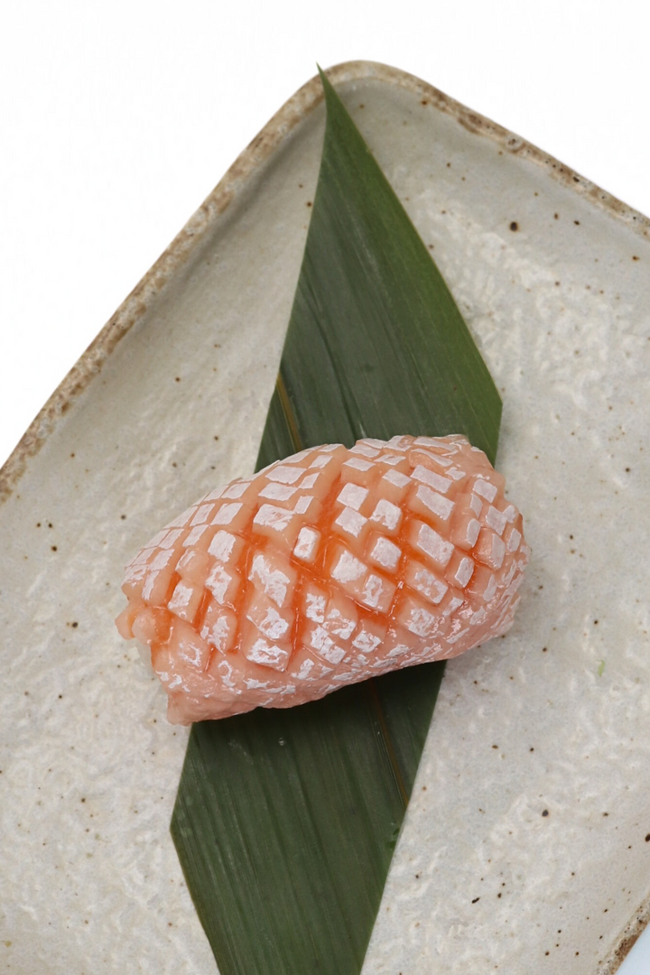 Salmon Belly Sushi (Sake Harasu) (2 PCS) – Mita Sushi
