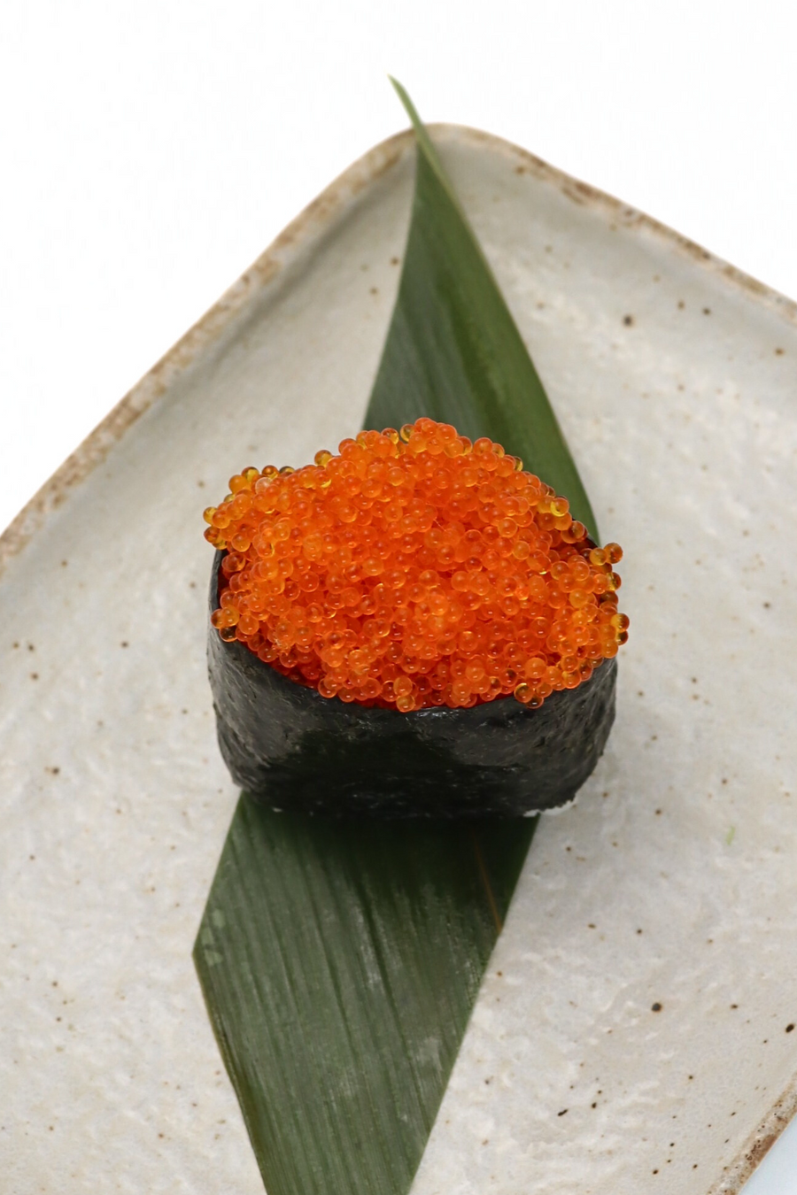 Tobiko Sushi (Flying Fish) (2 PCS) – Mita Sushi
